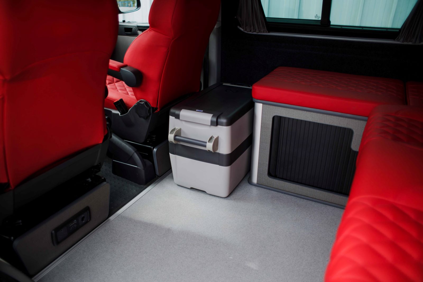 Bespoke Van Conversions by Slidepods – Slidepods shop