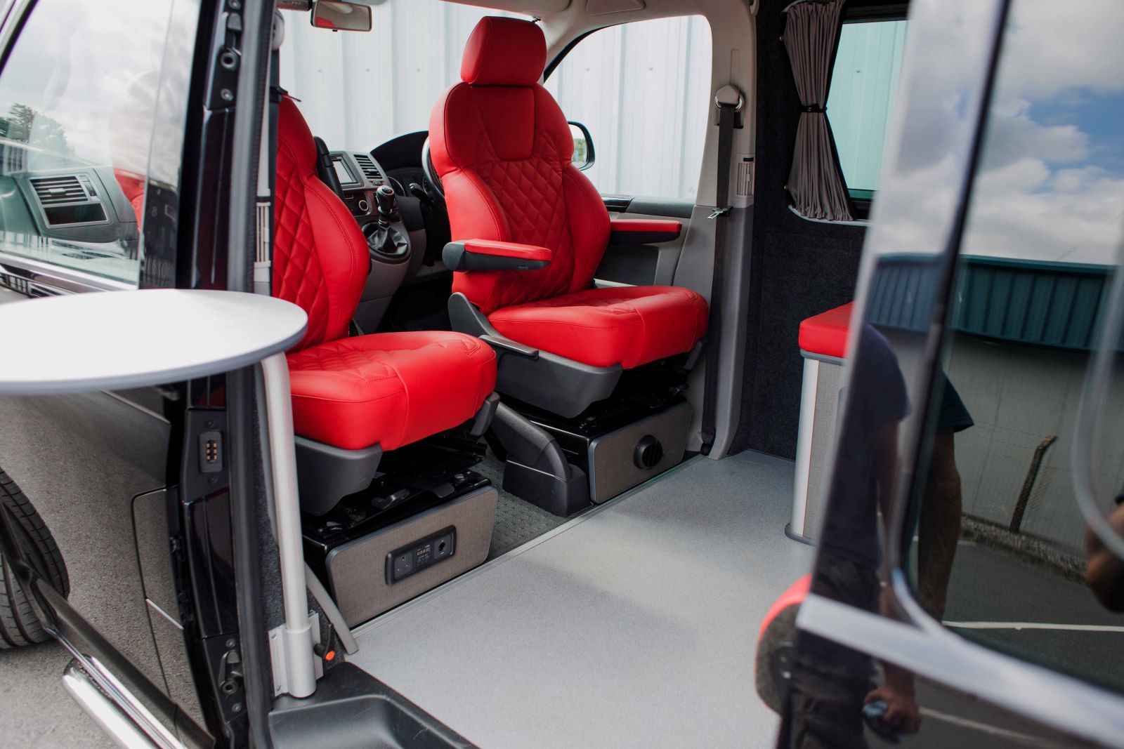 Bespoke Van Conversions by Slidepods – Slidepods shop